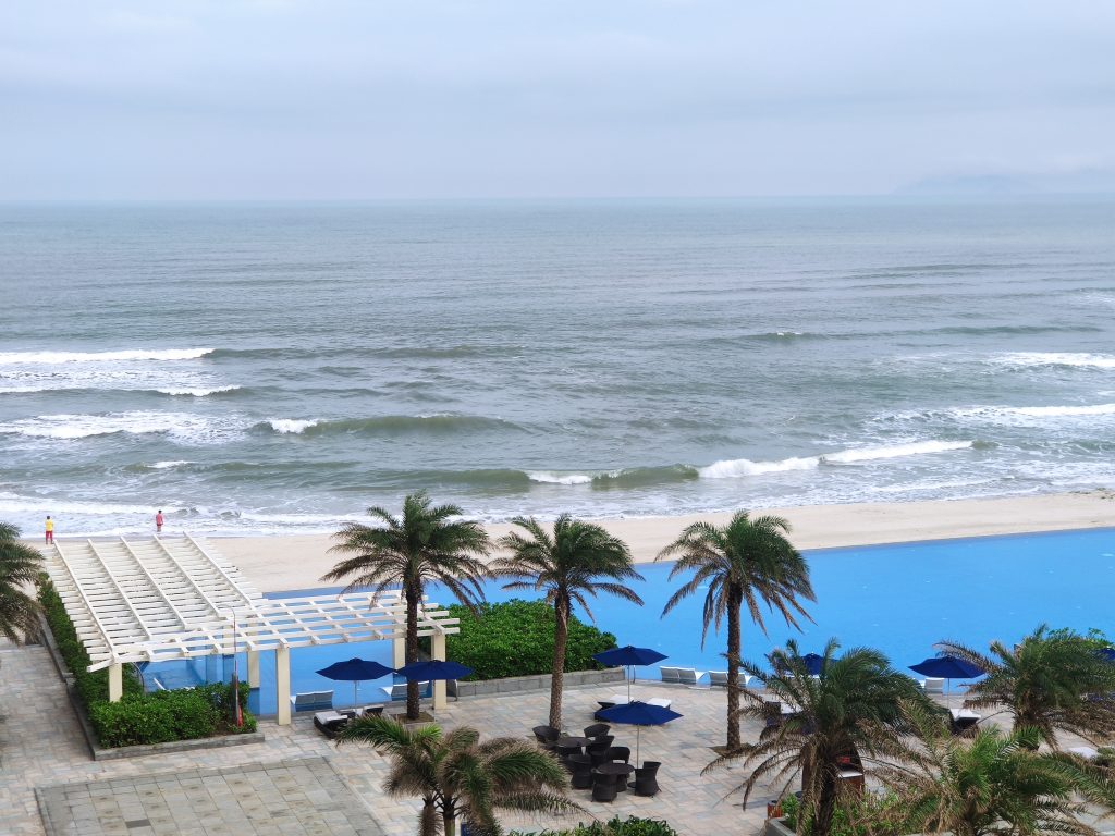 BEACH SAFETY: RIP CURRENTS. How to identify RIPS and escape if you are ...